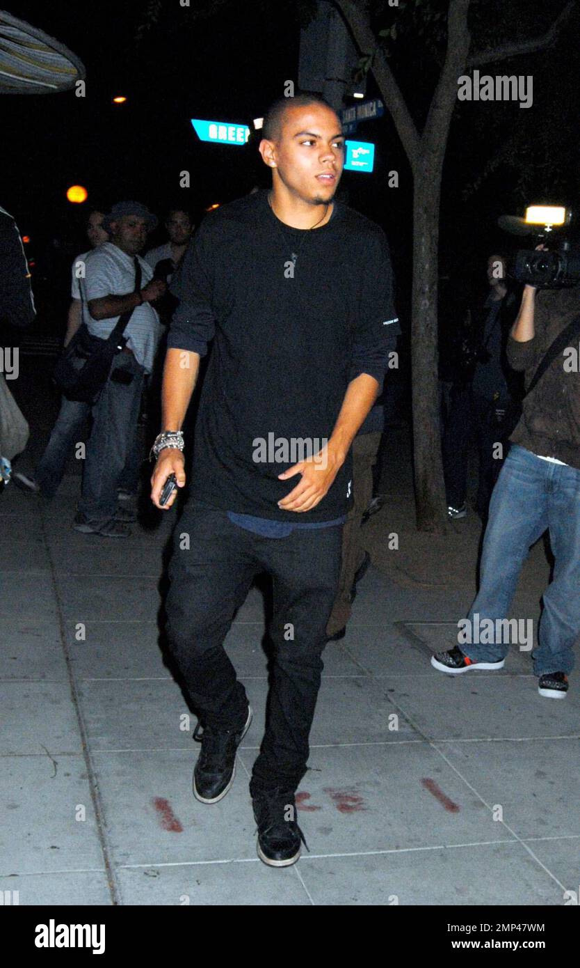 Diana Ross' son Evan Ross leaves Crown Bar after a night of partying ...