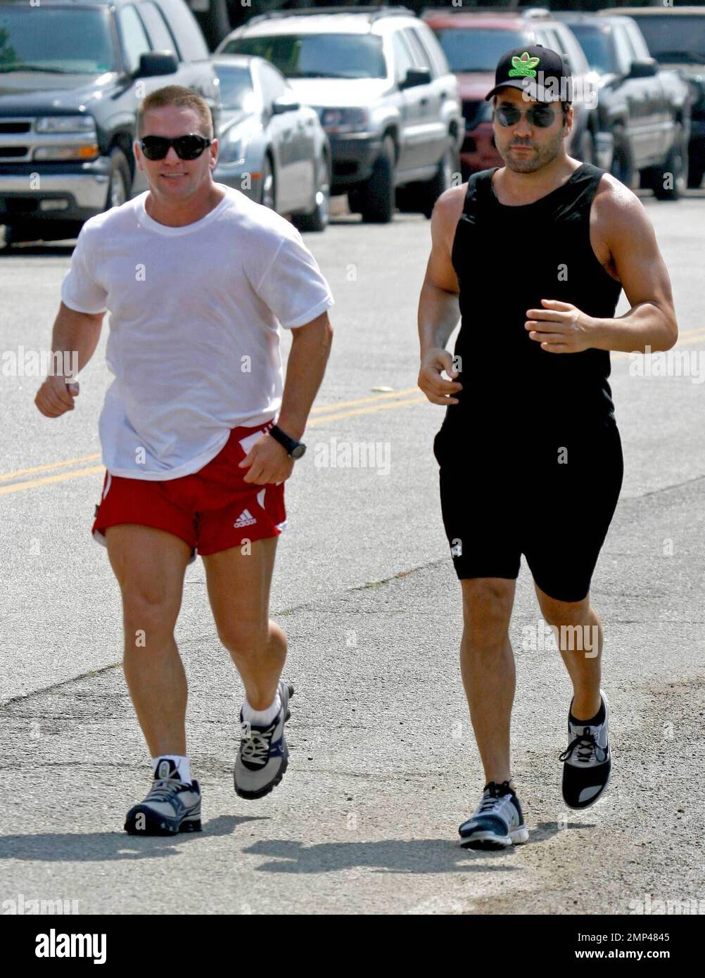 Exclusive!! Jeremy Piven takes a morning jog with a very buff friend ...