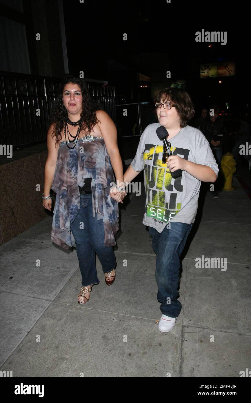 Andy milonakis show hi-res stock photography and images - Alamy