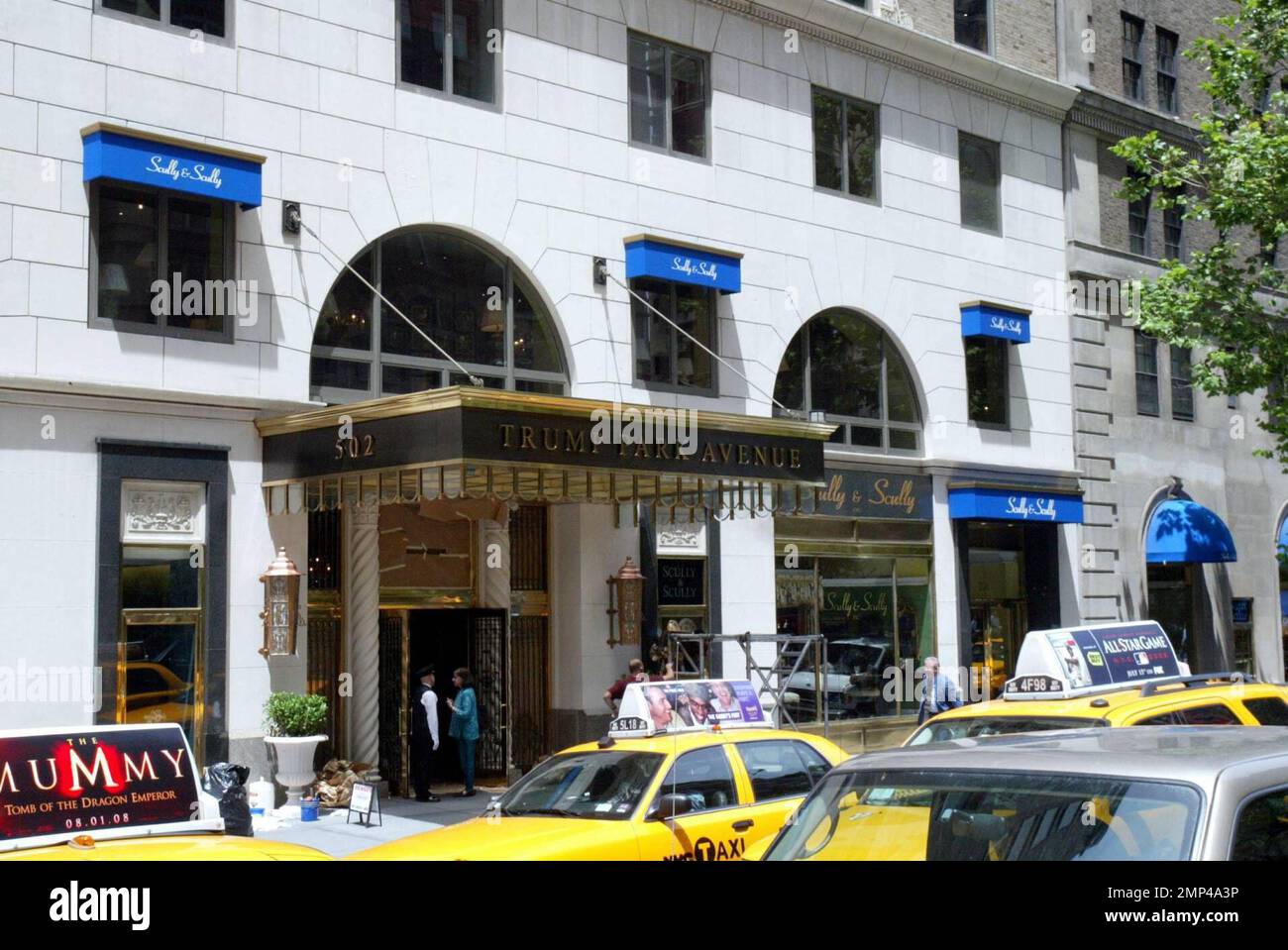 Delmonico hotel new york hi-res stock photography and images - Alamy