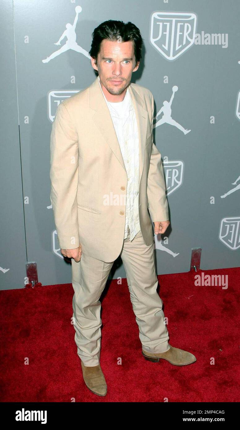 Ethan Hawke arriving for the Jordan Celebrates Derek Jeter Party, New ...