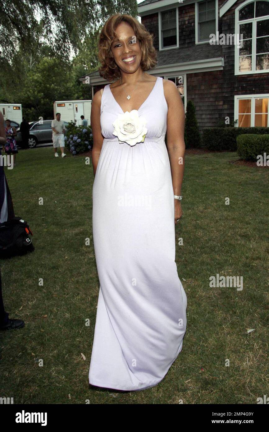 Tv and radio personality gail king hi-res stock photography and images ...