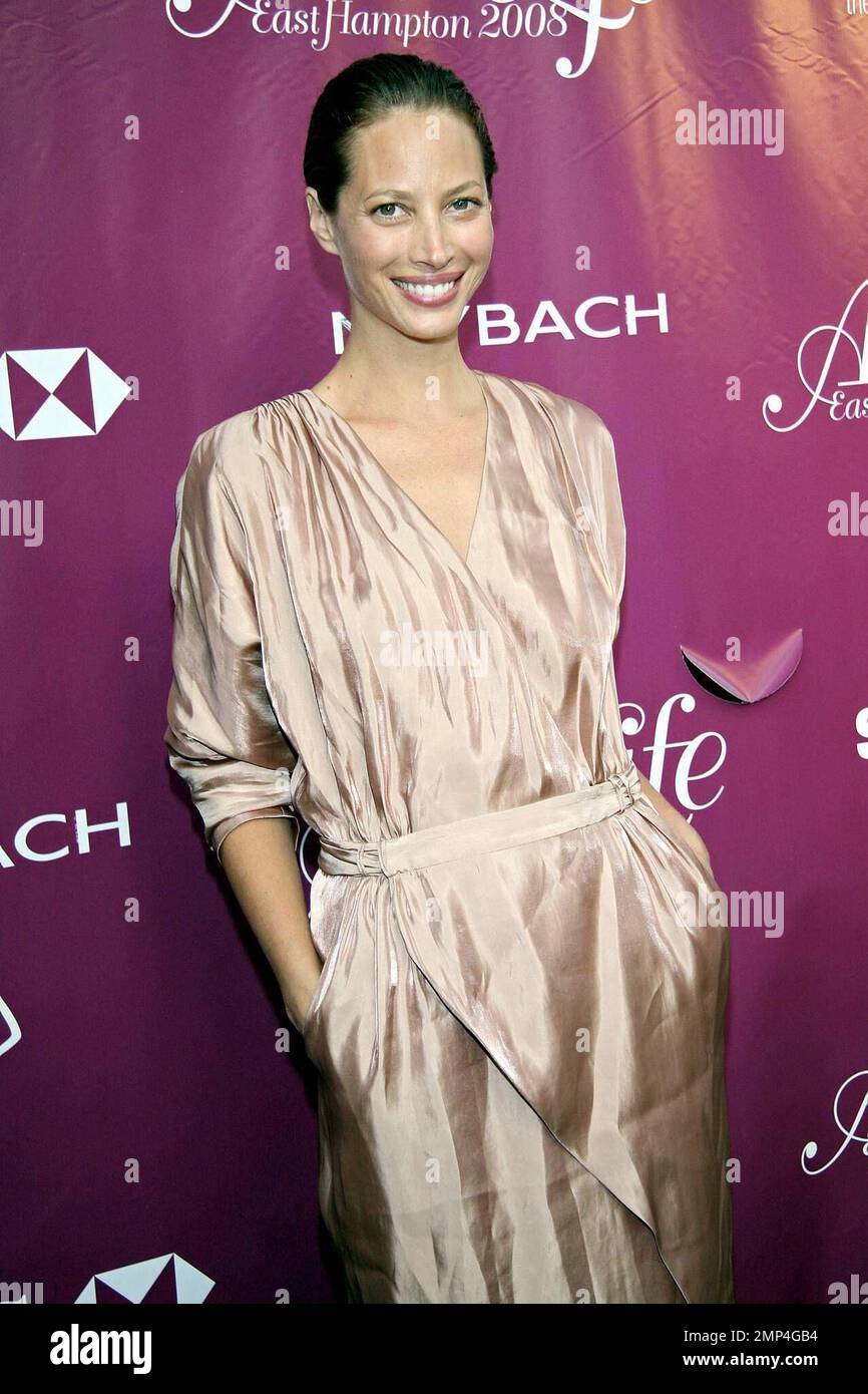 Supermodel Christy Turlington at Russell Simmons' 9th Annual Art for ...