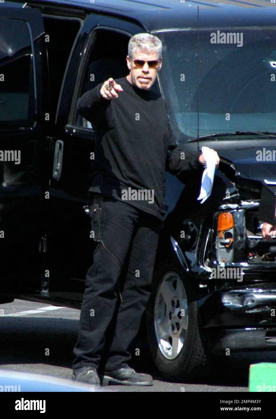 Exclusive!! Actor and Director Ron Perlman shoots a new film on set in ...