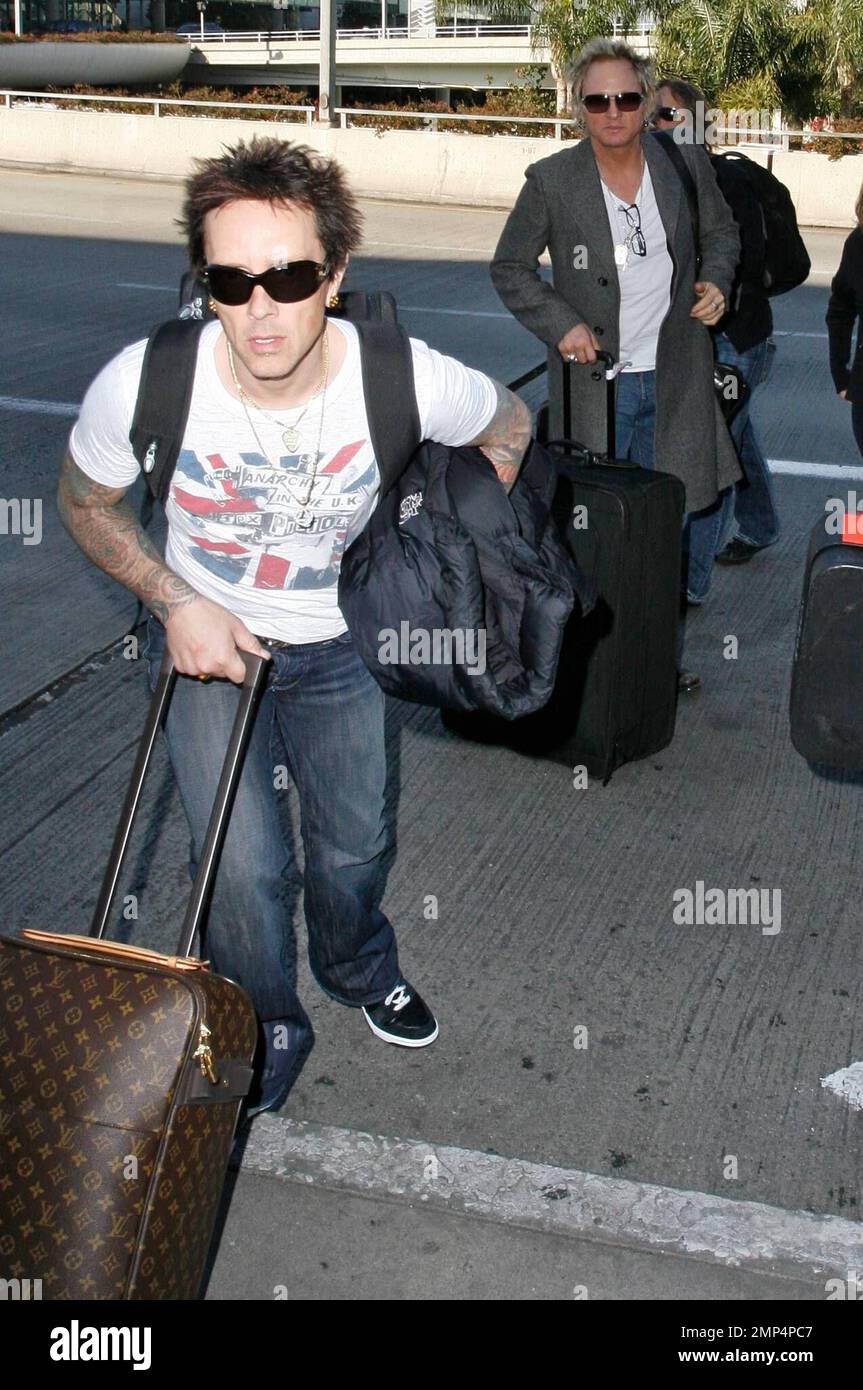 Velvet revolver drummer matt sorum hi-res stock photography and images ...