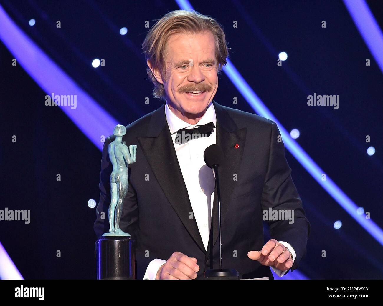 William H. Macy accepts the award for outstanding performance by a male ...