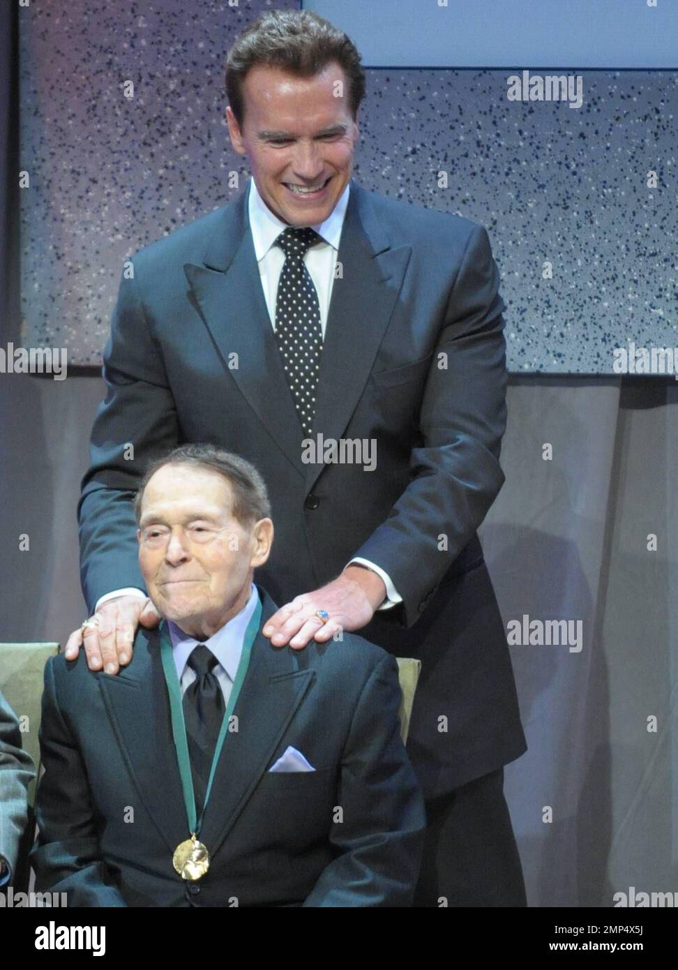 Jack lalanne schwarzenegger hi-res stock photography and images - Alamy