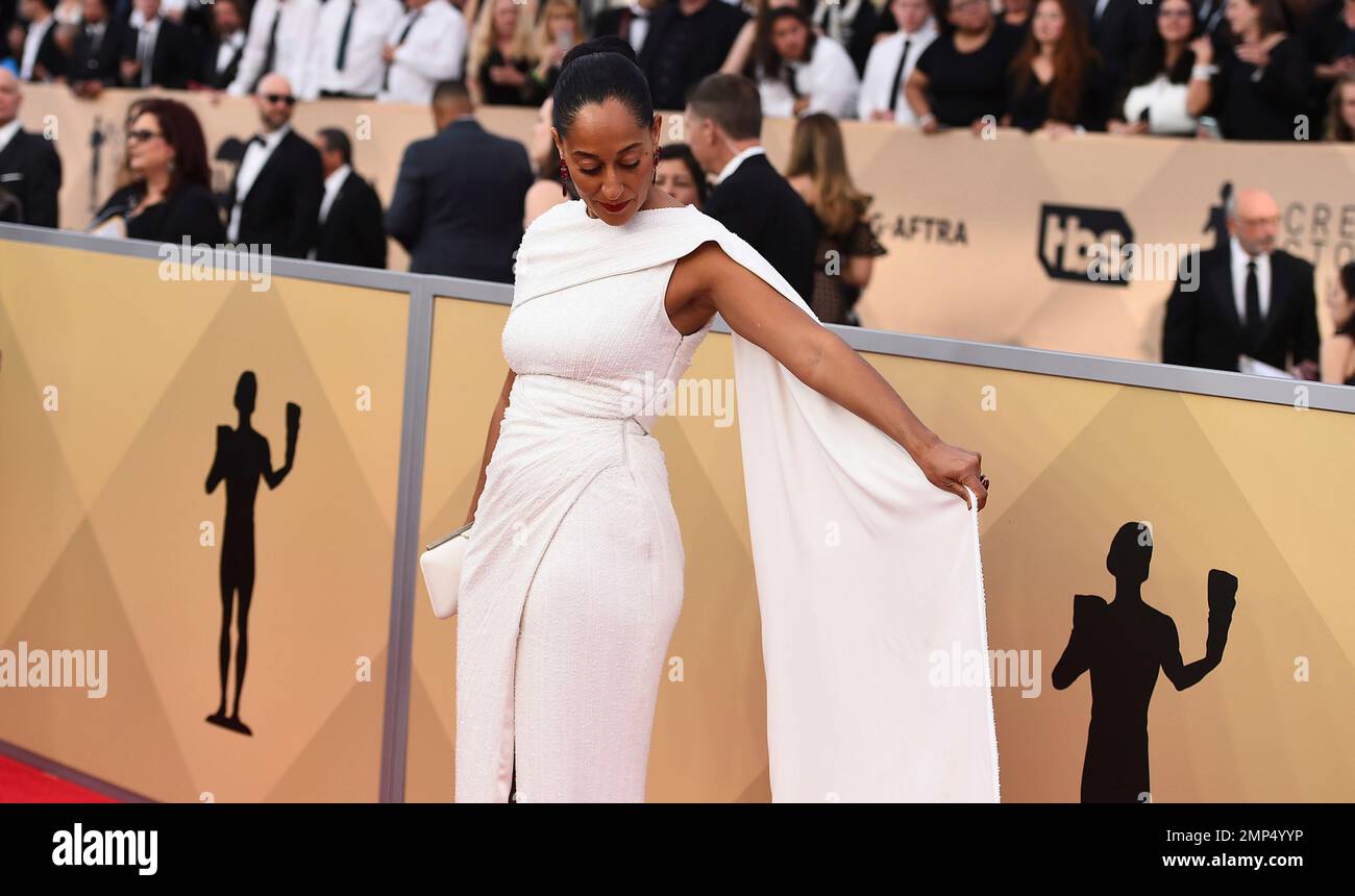 Tracee Ellis Ross arrives at the 24th annual Screen Actors Guild Awards ...