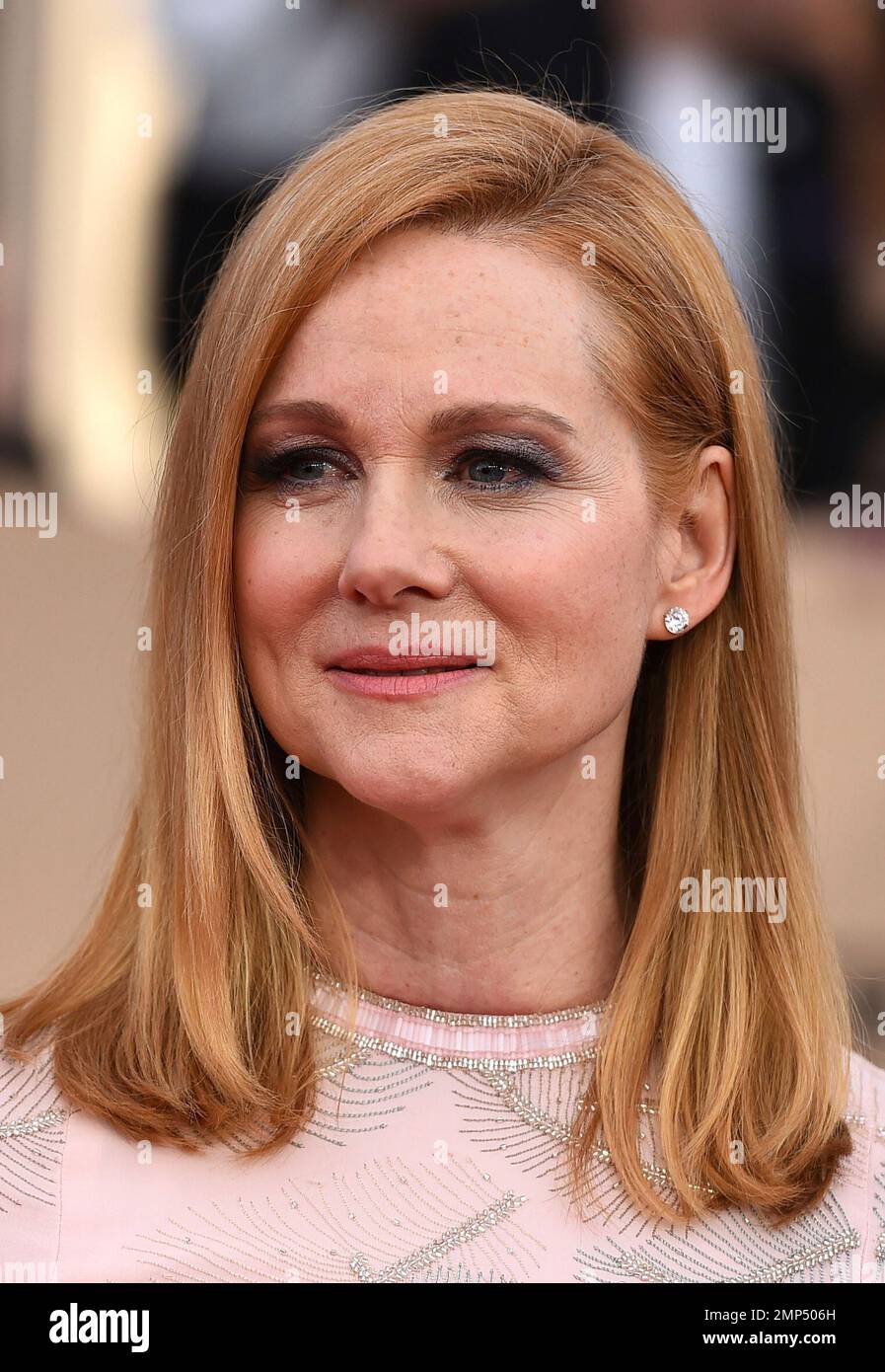 Laura Linney arrives at the 24th annual Screen Actors Guild Awards at ...
