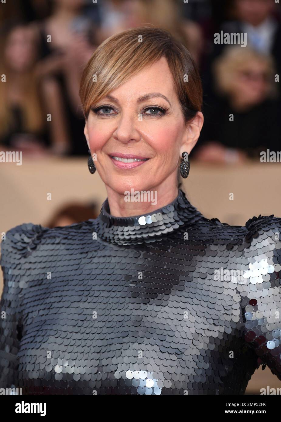 Allison Janney arrives at the 24th annual Screen Actors Guild Awards at ...