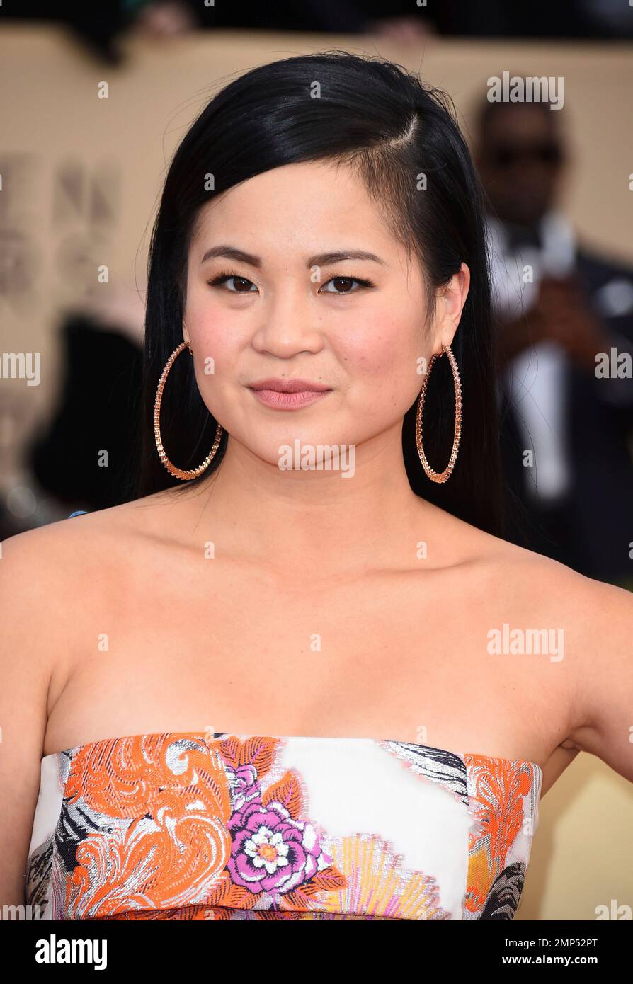Kelly Marie Tran arrives at the 24th annual Screen Actors Guild Awards ...
