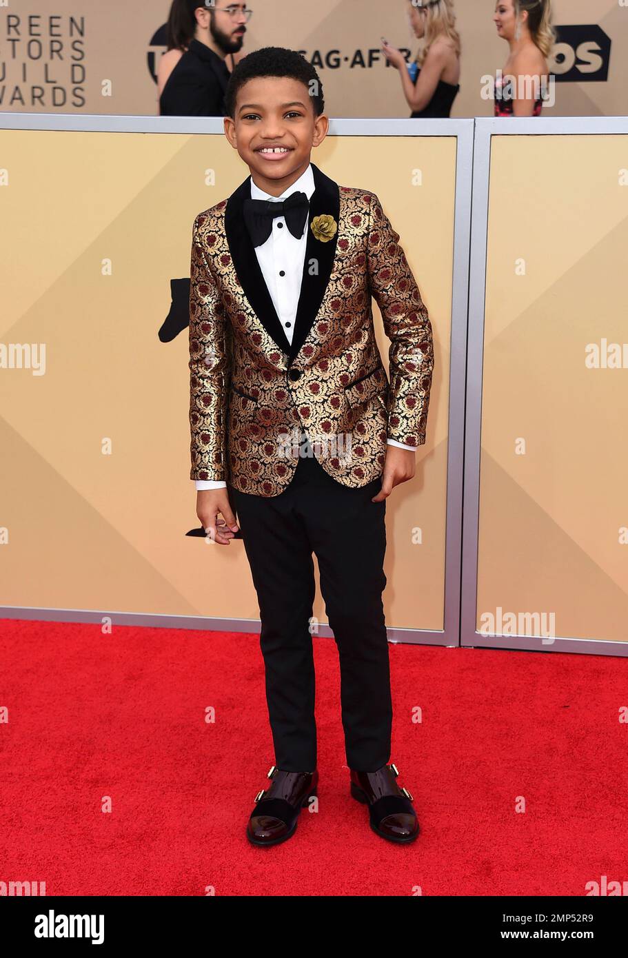 Lonnie Chavis arrives at the 24th annual Screen Actors Guild Awards at ...