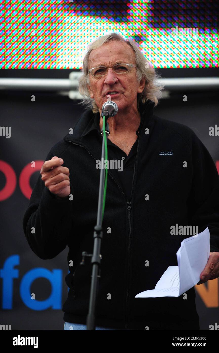 USA, CANADA, LATIN AMERICA AND GREECE ONLY - John Pilger at the ...