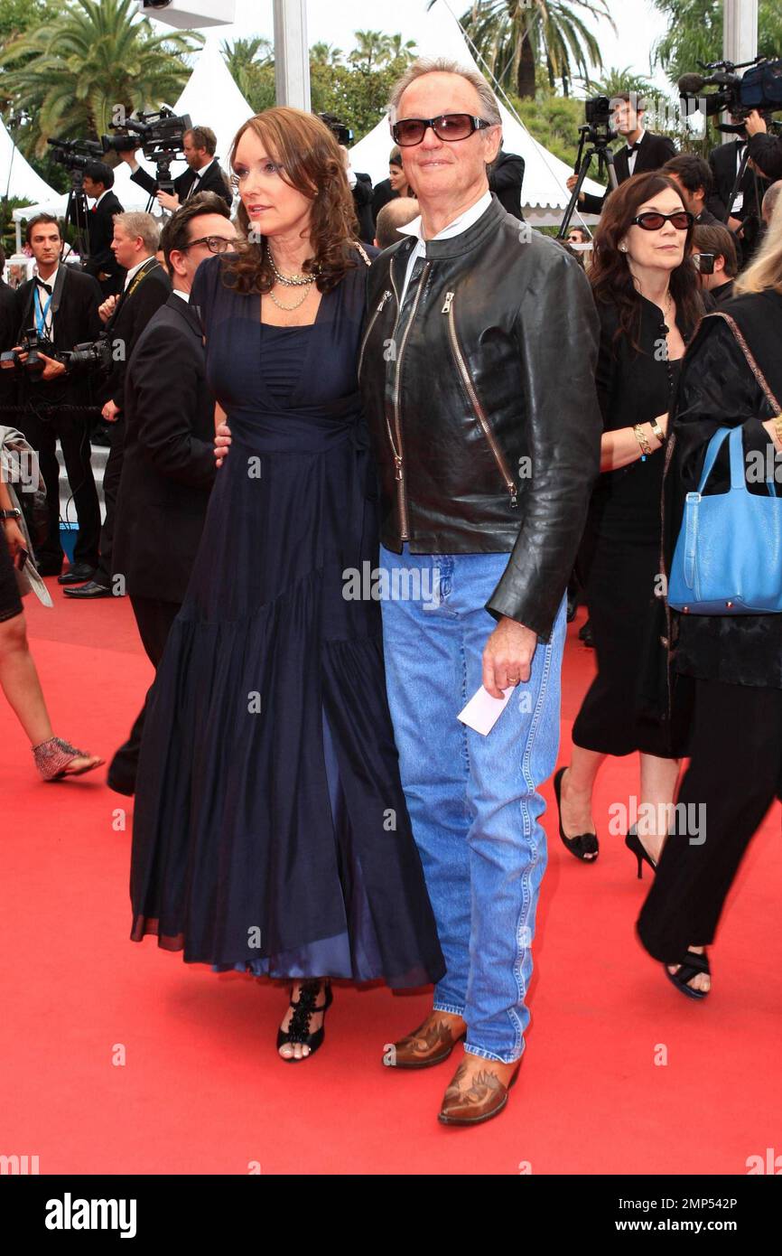 Parky DeVogelaere and Peter Fonda at the premiere of 'The Conquest' at ...