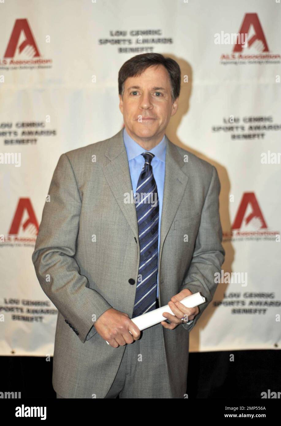 Bob Costas attends the 14th Annual ALS Lou Gehrig Sports Award Benefit ...