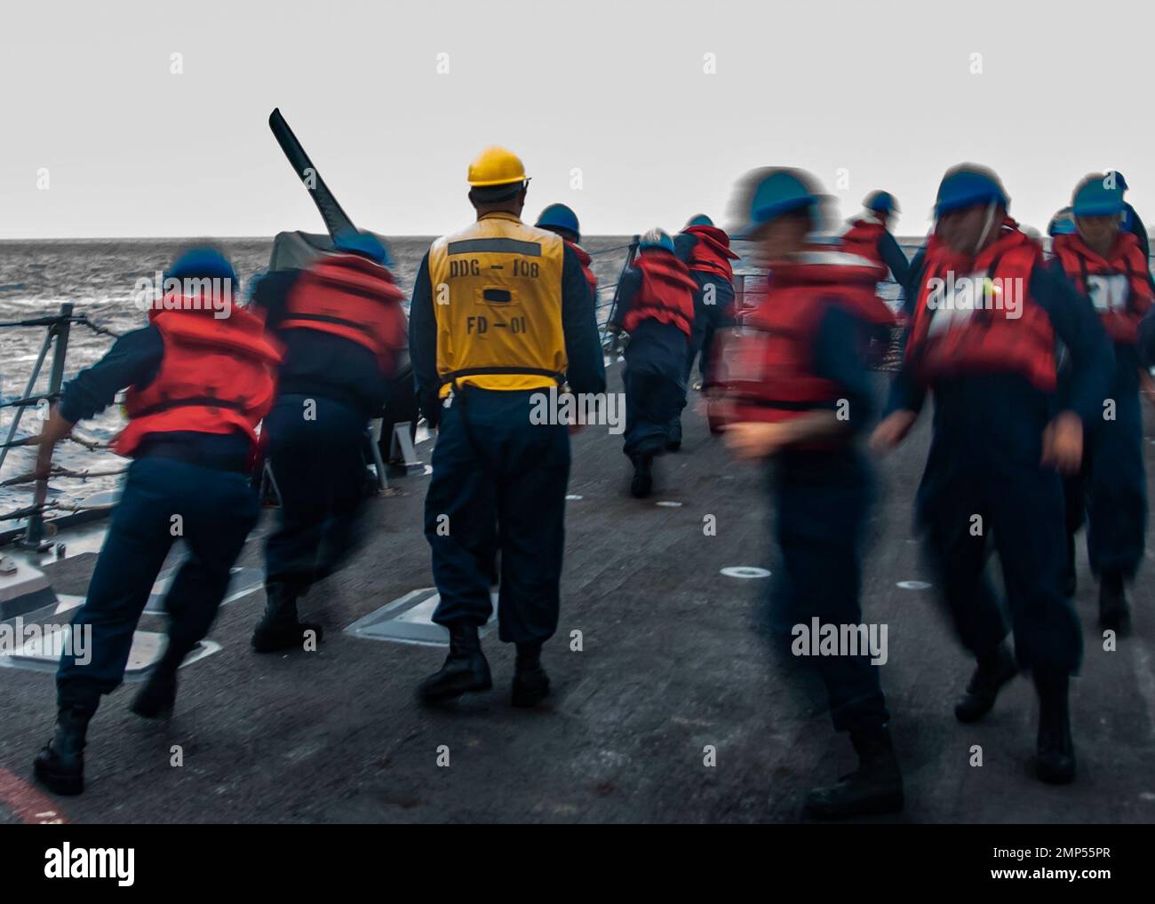 221009-N-XK462-1051 PACIFIC OCEAN (Oct. 9, 2022) U.S. Sailors run the ...