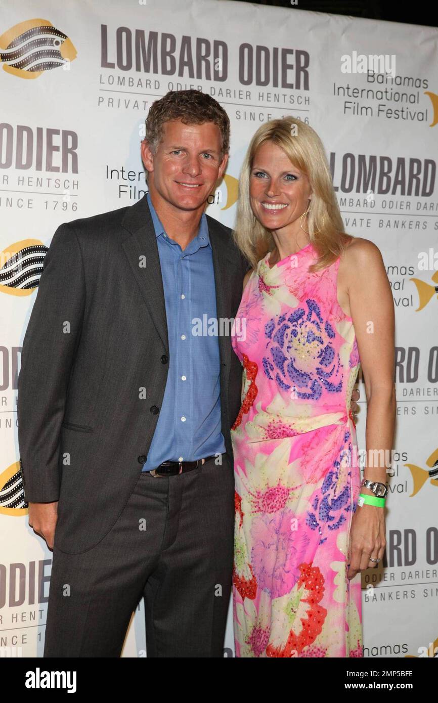 Bahamian tennis pro Mark Knowles and his wife Dawn at the Bahamas ...