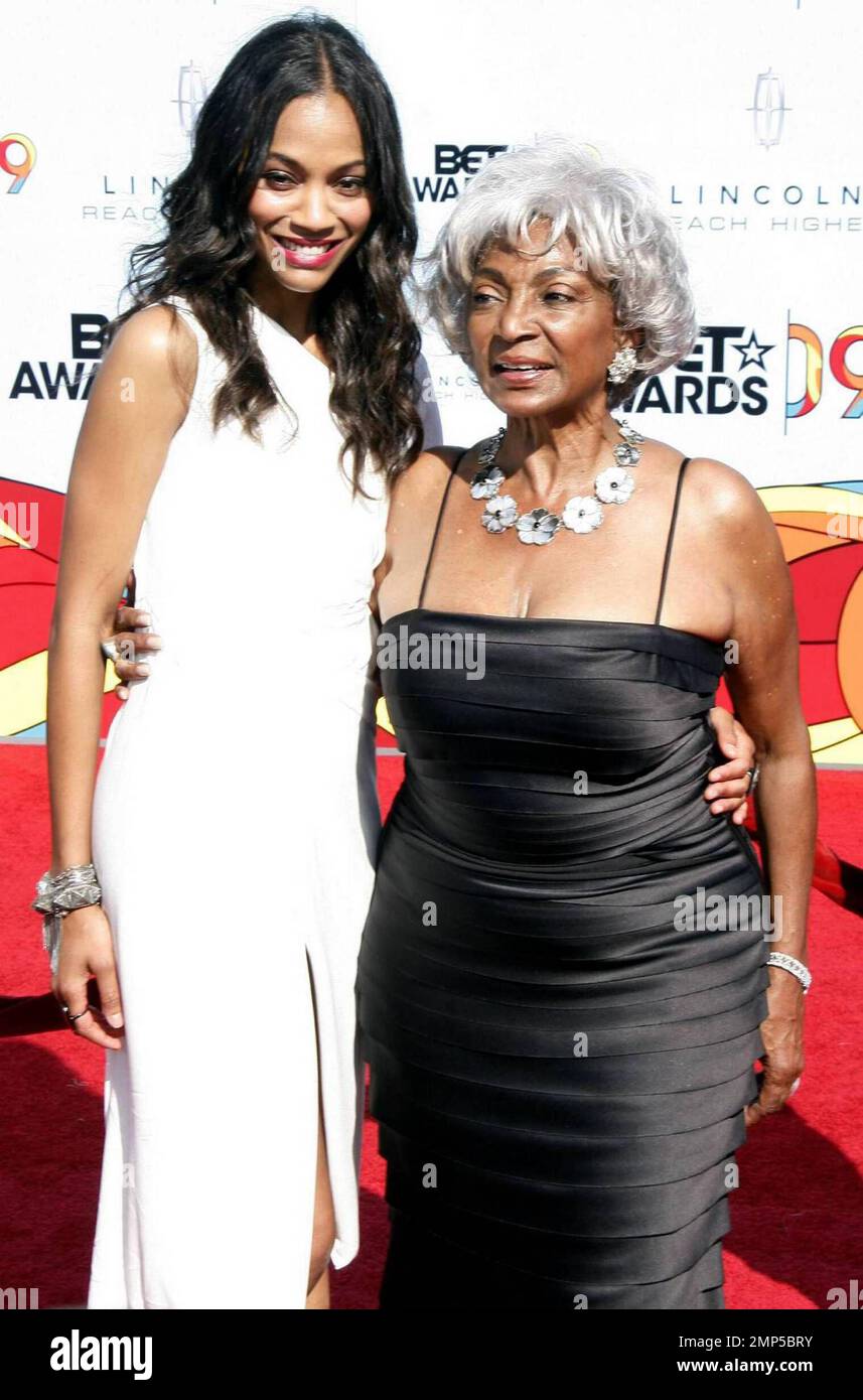 Zoe Saldana and Nichelle Nichols at the BET Awards 2009 at the Shrine ...