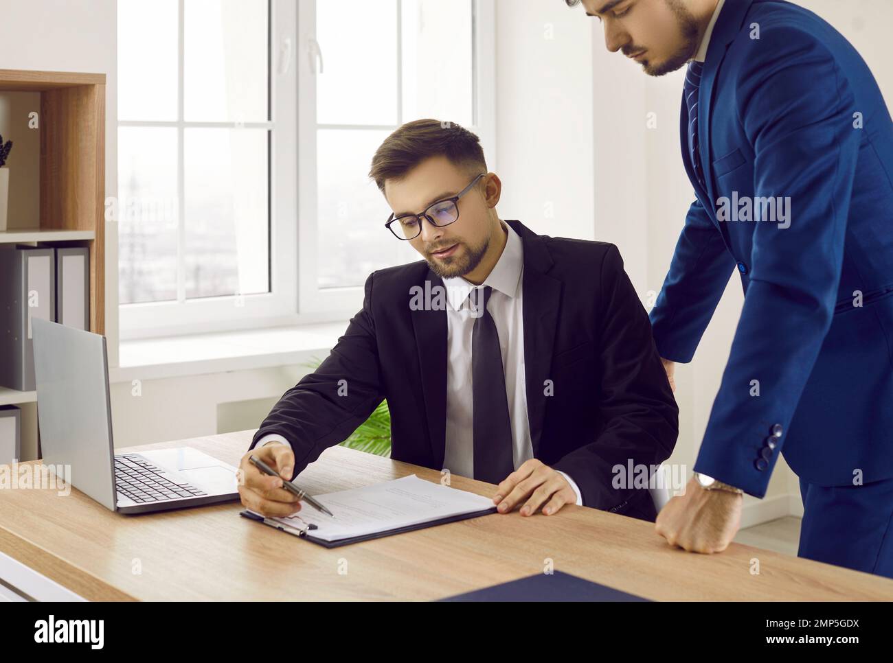 Two men arguing or fighting in an office hi-res stock photography and ...