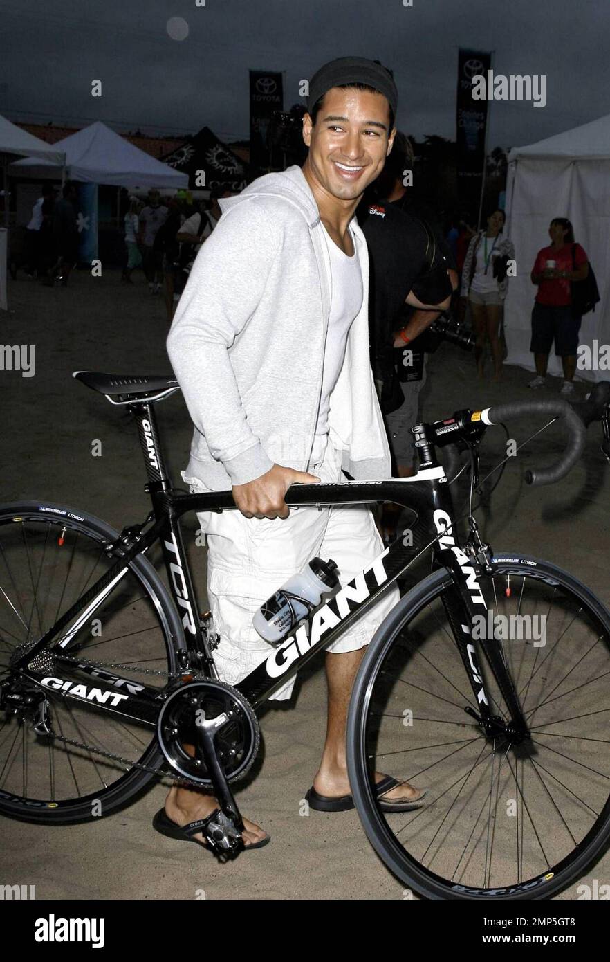 Mario Lopez competes in the Nautica Malibu Triathlon in Malibu, CA. 9 ...