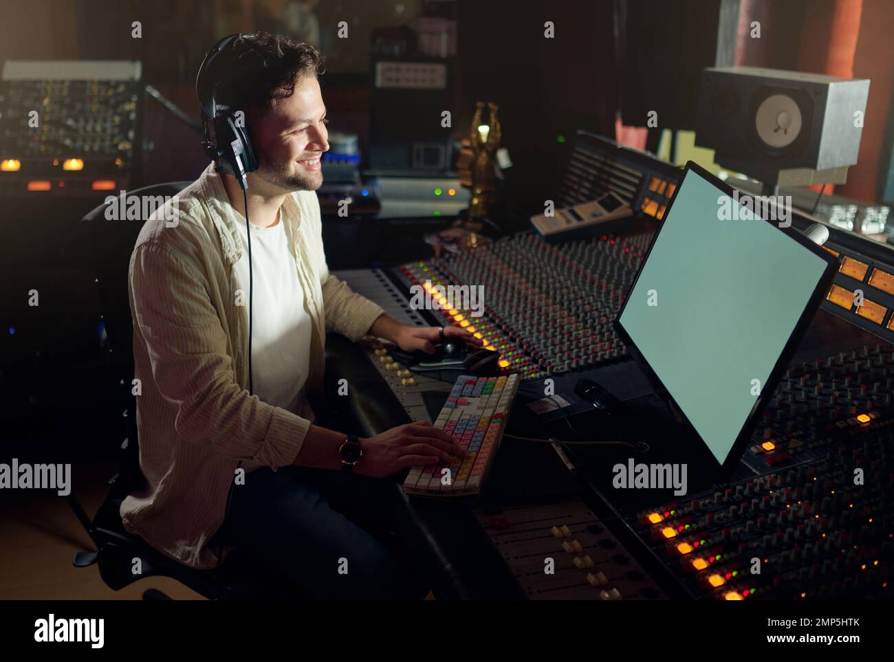 Mixing desk headphones hi-res stock photography and images - Alamy