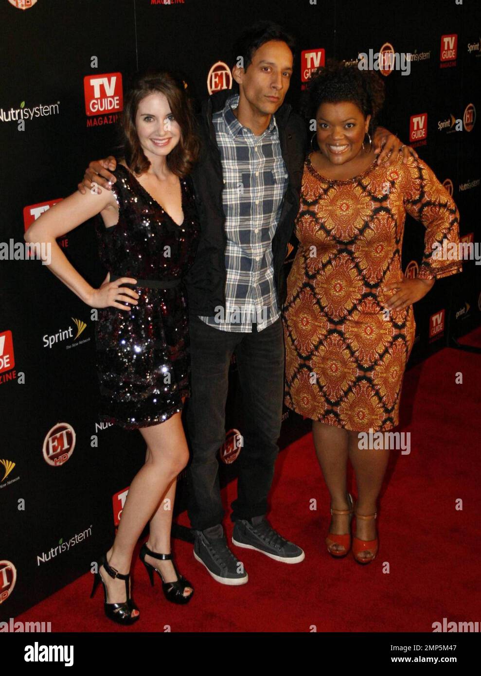 - Alison Brie, Daniel Pudi, and Yvette Nicole Brown at the TV Guide Hot ...