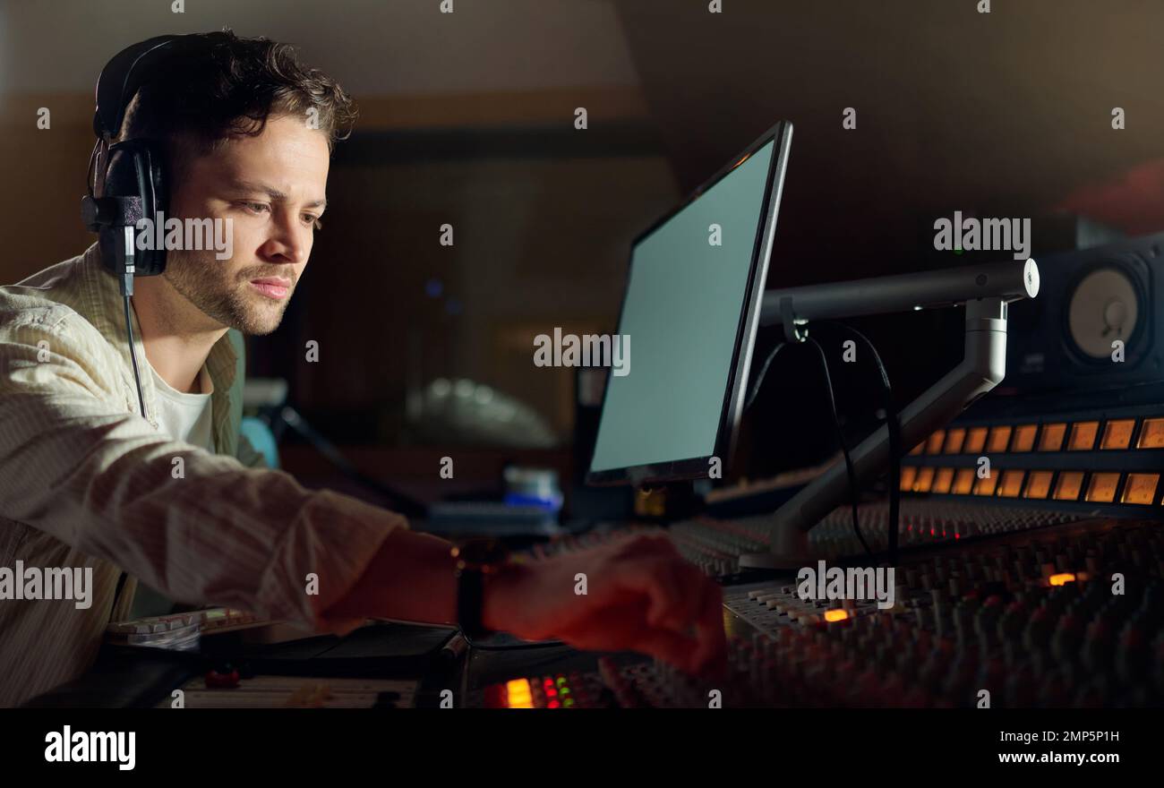 Mixing desk headphones hi-res stock photography and images - Alamy