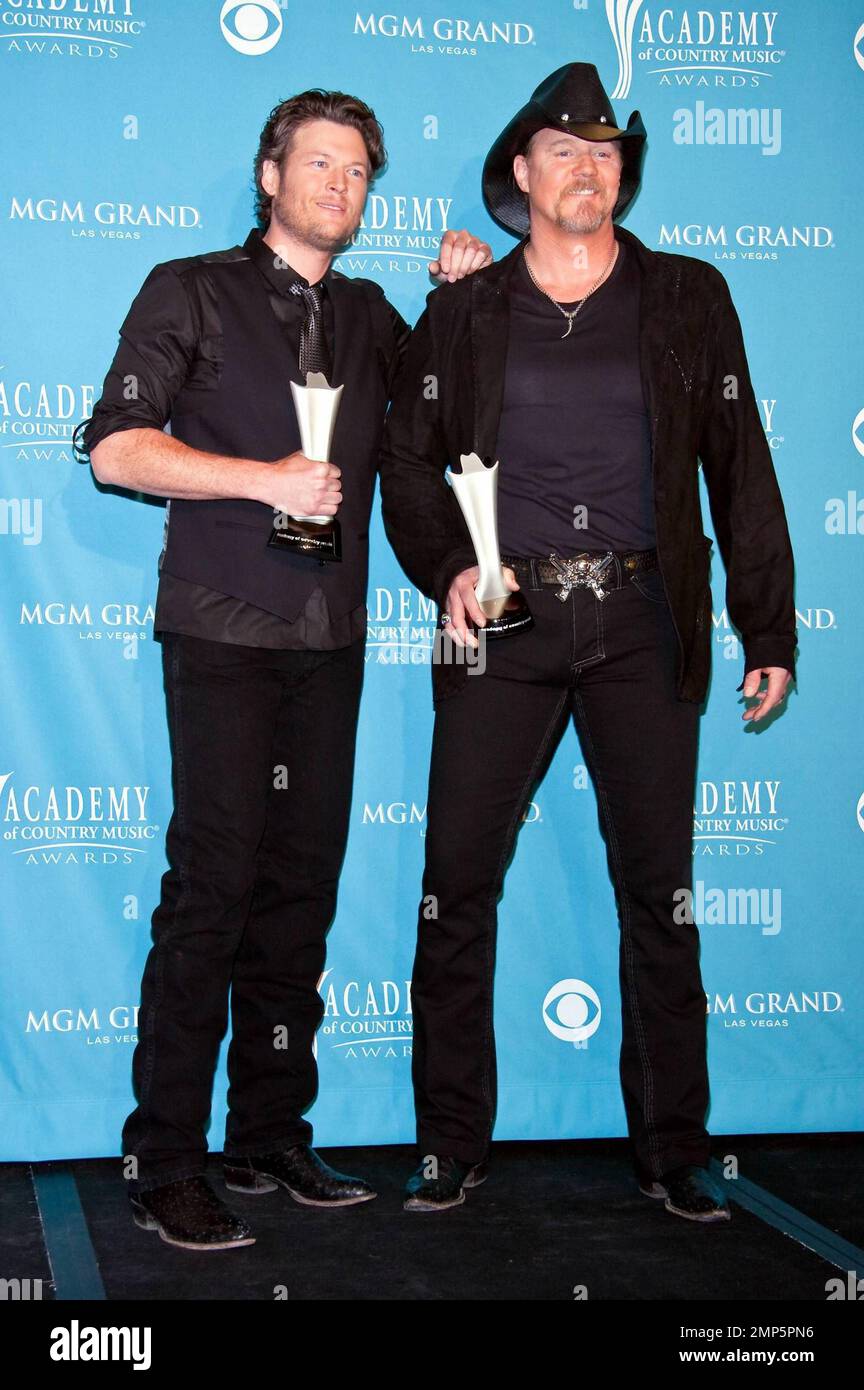 Blake Shelton and Trace Atkins at the 45th Annual Academy of Country ...