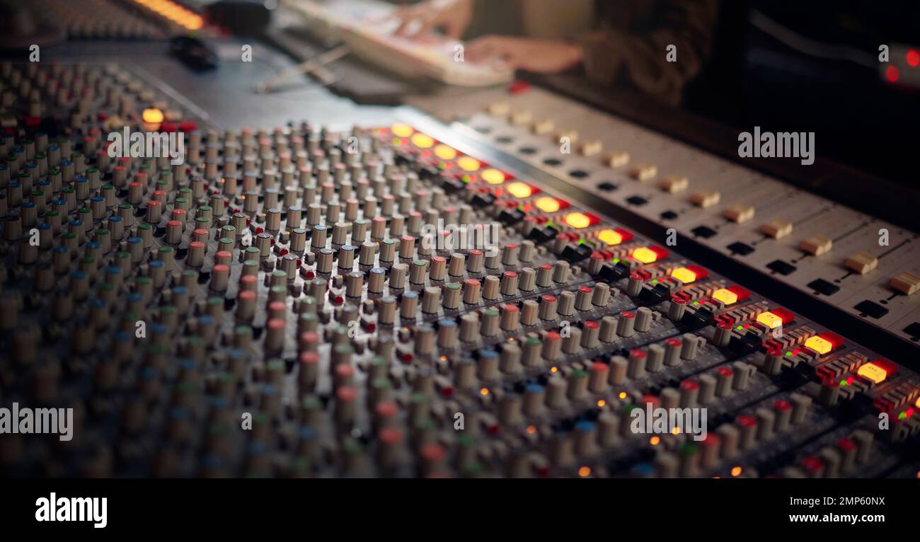 Radio control room hi-res stock photography and images - Alamy