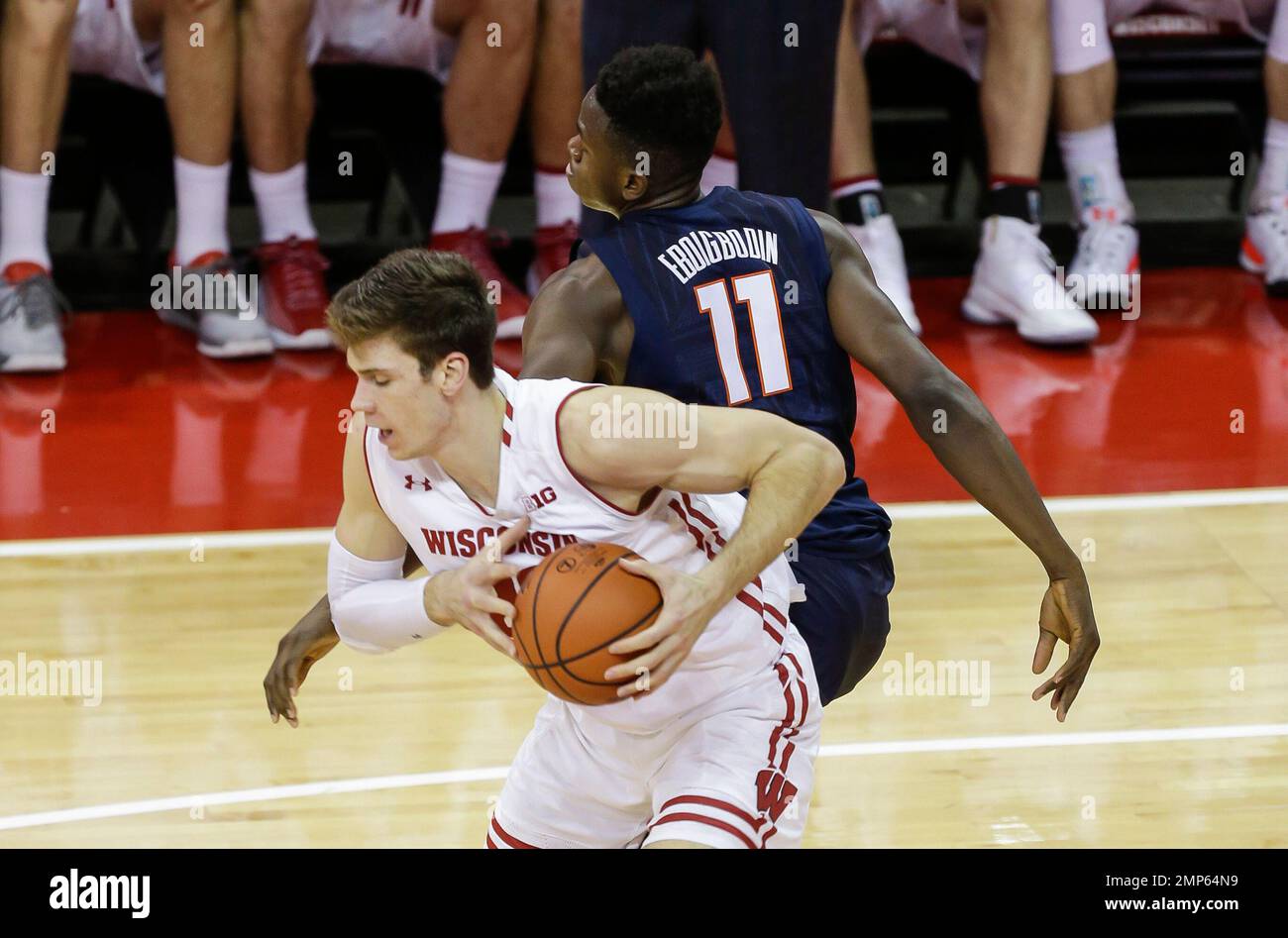 Wisconsin's Ethan Happ (22) steals a pass from Illinois' Greg ...