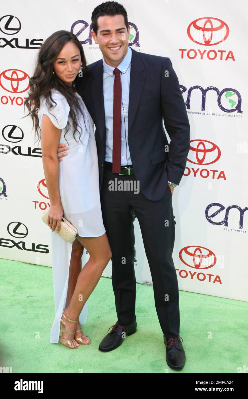 Cara Santana and Jesse Metcalfe at the 2012 Environmental Media Awards ...