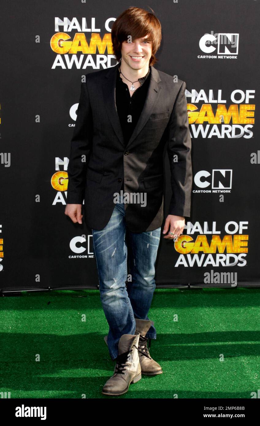 Singer Tim Urban arriving at the Cartoon Network's "Hall Of Game Awards ...