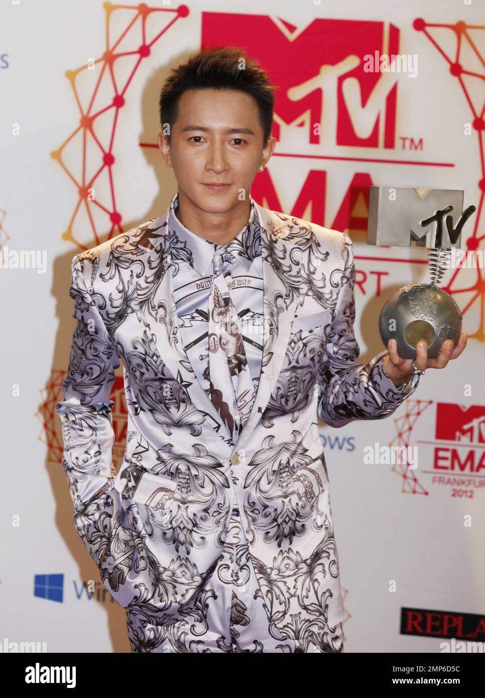 Han Geng at the 2012 MTV Europe Music Awards held at Festhalle ...