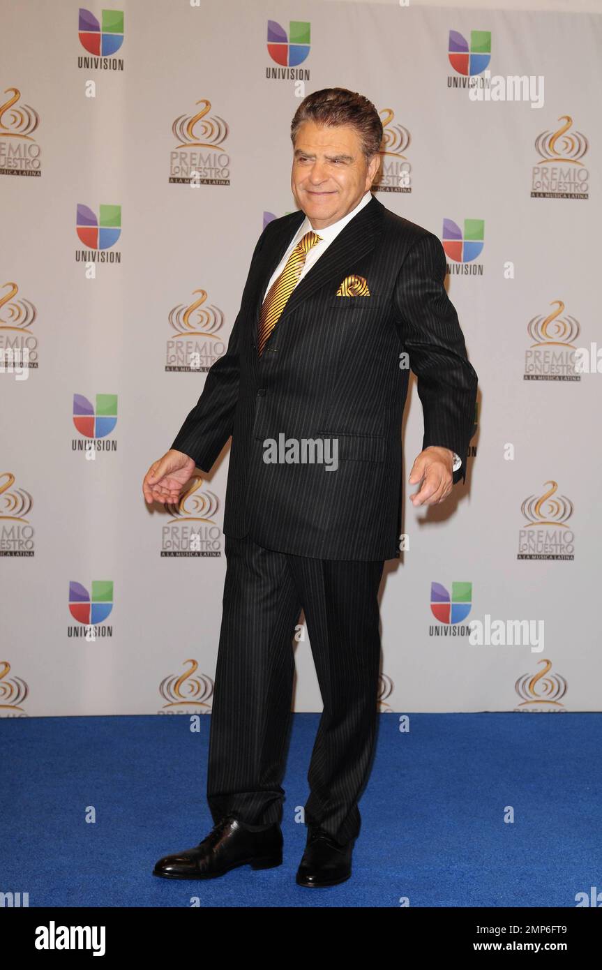 Mario Kreutzberger aka 'Don Francisco' poses backstage at Univision's ...