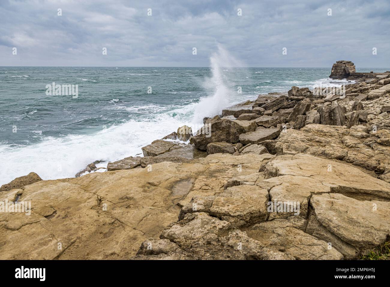 Portland bill sea rough hi-res stock photography and images - Alamy
