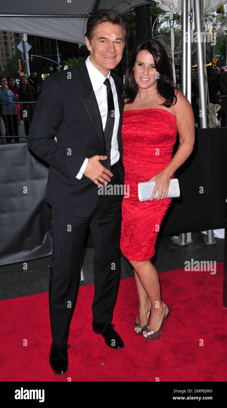 Dr oz and wife hi-res stock photography and images - Alamy