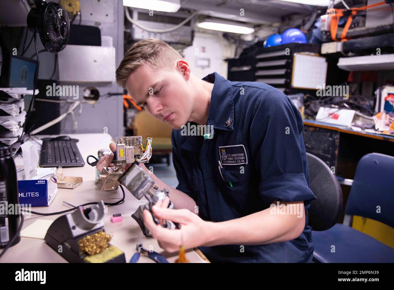 Solders on ship hi-res stock photography and images - Alamy
