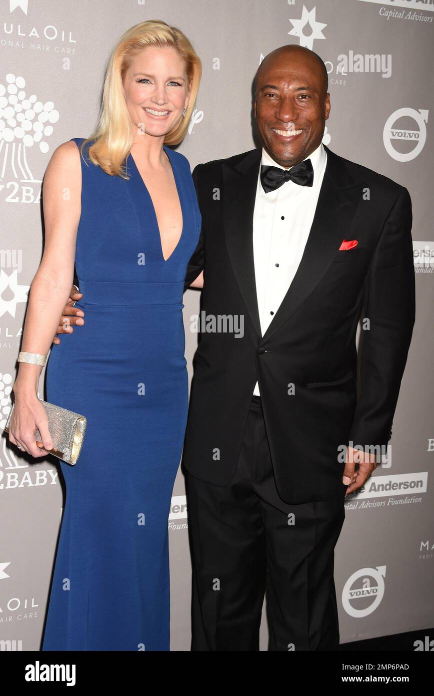 Jennifer lucas and byron allen hi-res stock photography and images - Alamy