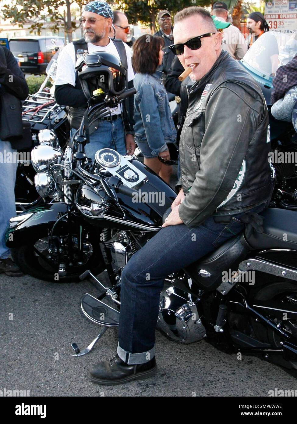 Worlds largest jeans hi-res stock photography and images - Alamy