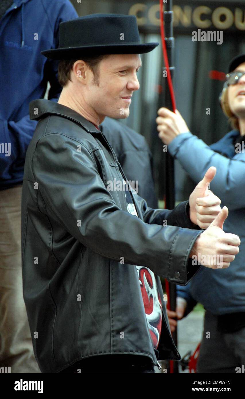 Tina Fey and Dean Winters film the television show "30 Rock" at ...