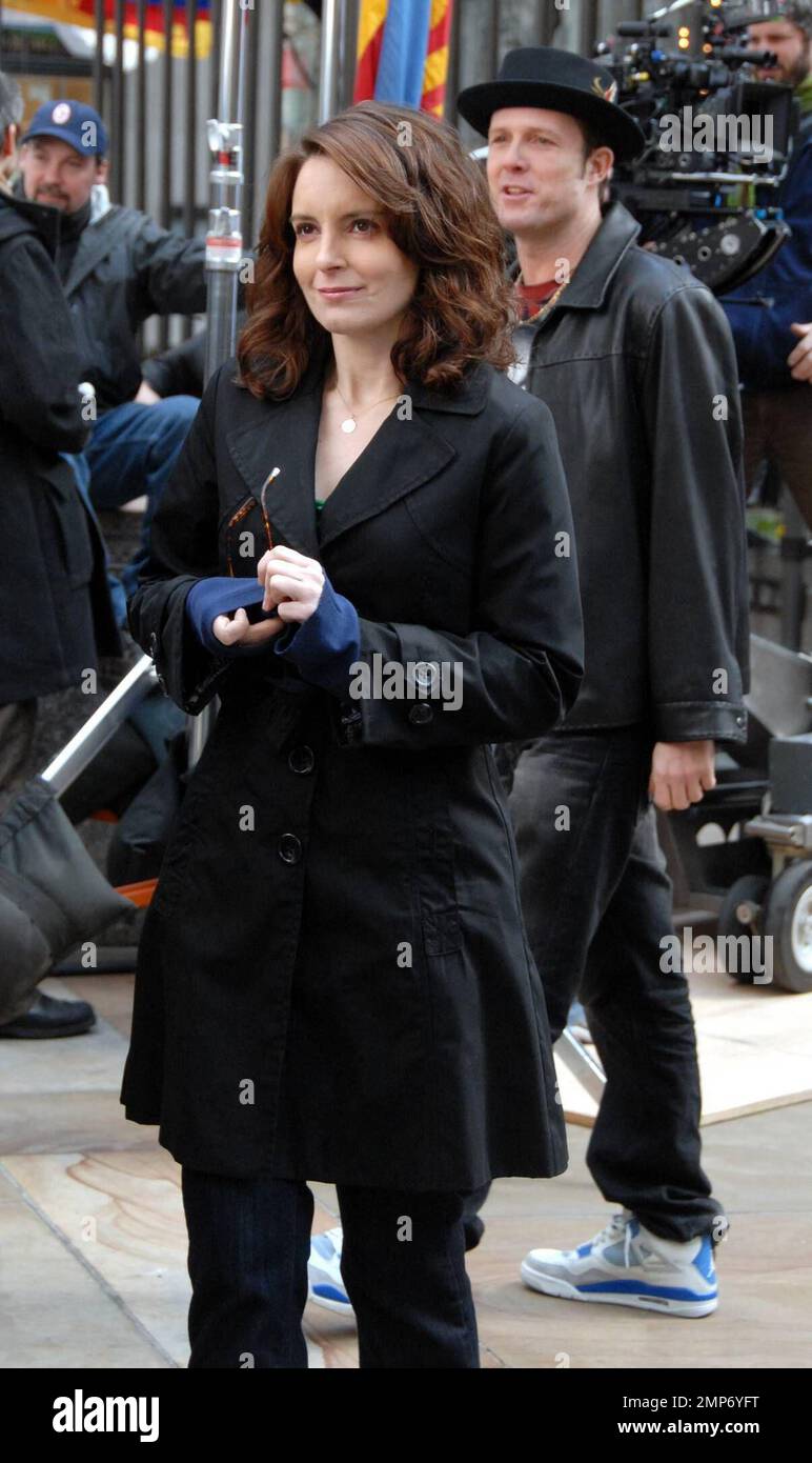 Tina Fey and Dean Winters film the television show "30 Rock" at ...