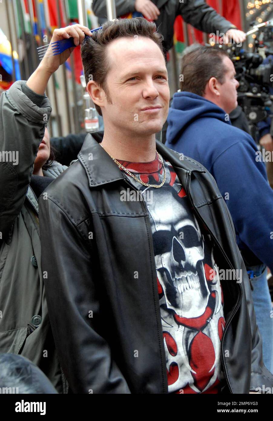Tina Fey and Dean Winters film the television show "30 Rock" at ...