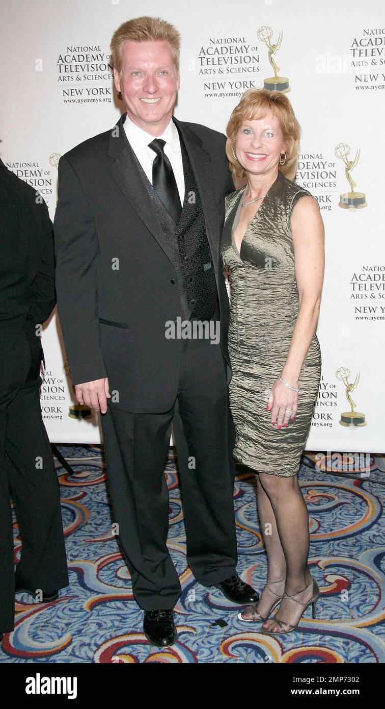 Wabc and anchor hi-res stock photography and images - Alamy