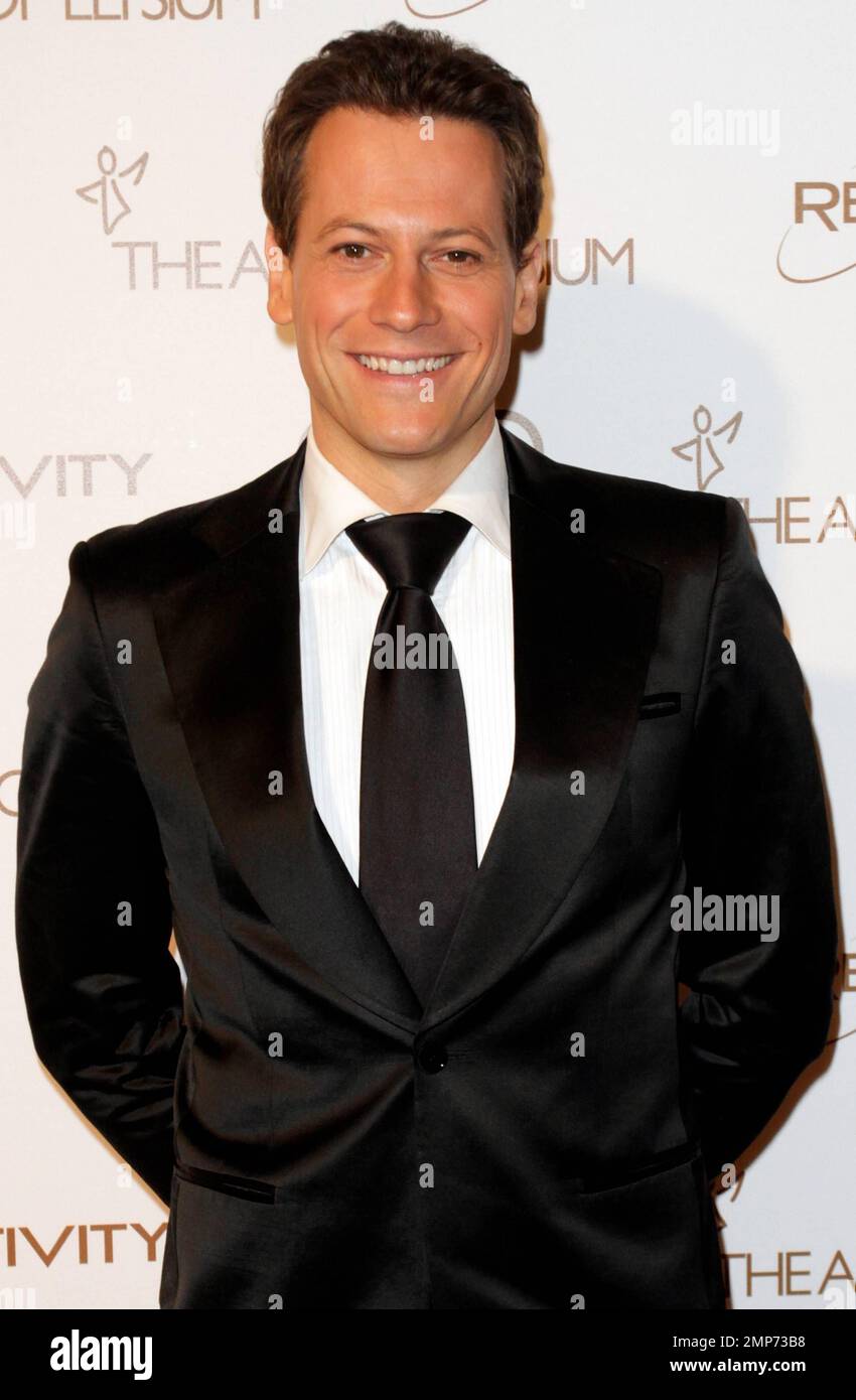 Actor Ioan Gruffudd arrives at the Art of Elysium's 5th Annual Heaven ...