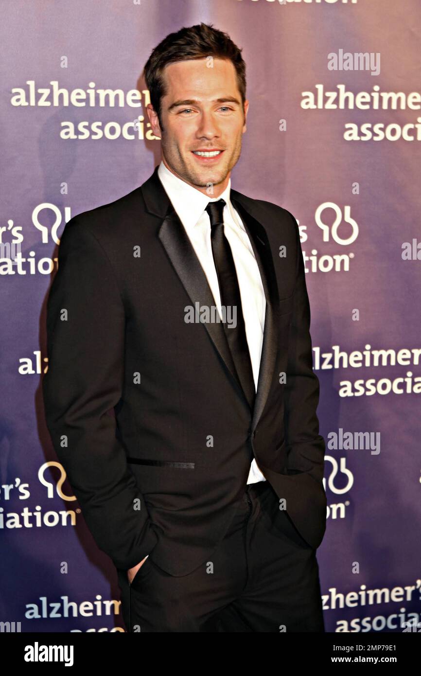 Luke McFarlane at the 19th annual A Night at Sardi's fundraiser and ...