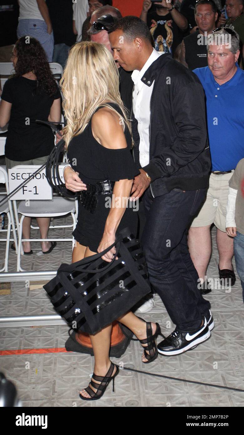 New York Yankee's star Alex Rodriguez was seen with his girlfriend WWE ...