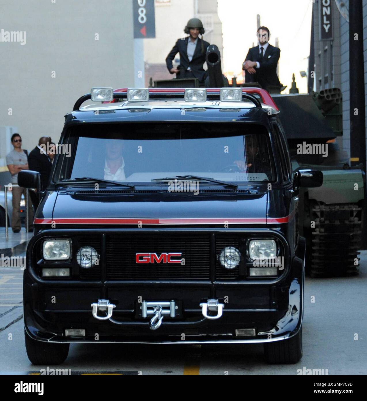 Bradley Cooper, Sharlto Copley, Liam Neeson and Quinton 'Rampage ...