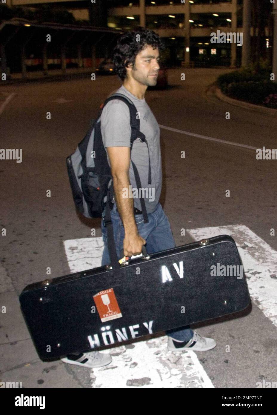 "Entourage" star and musician Adrian Grenier is spotted at Miami ...