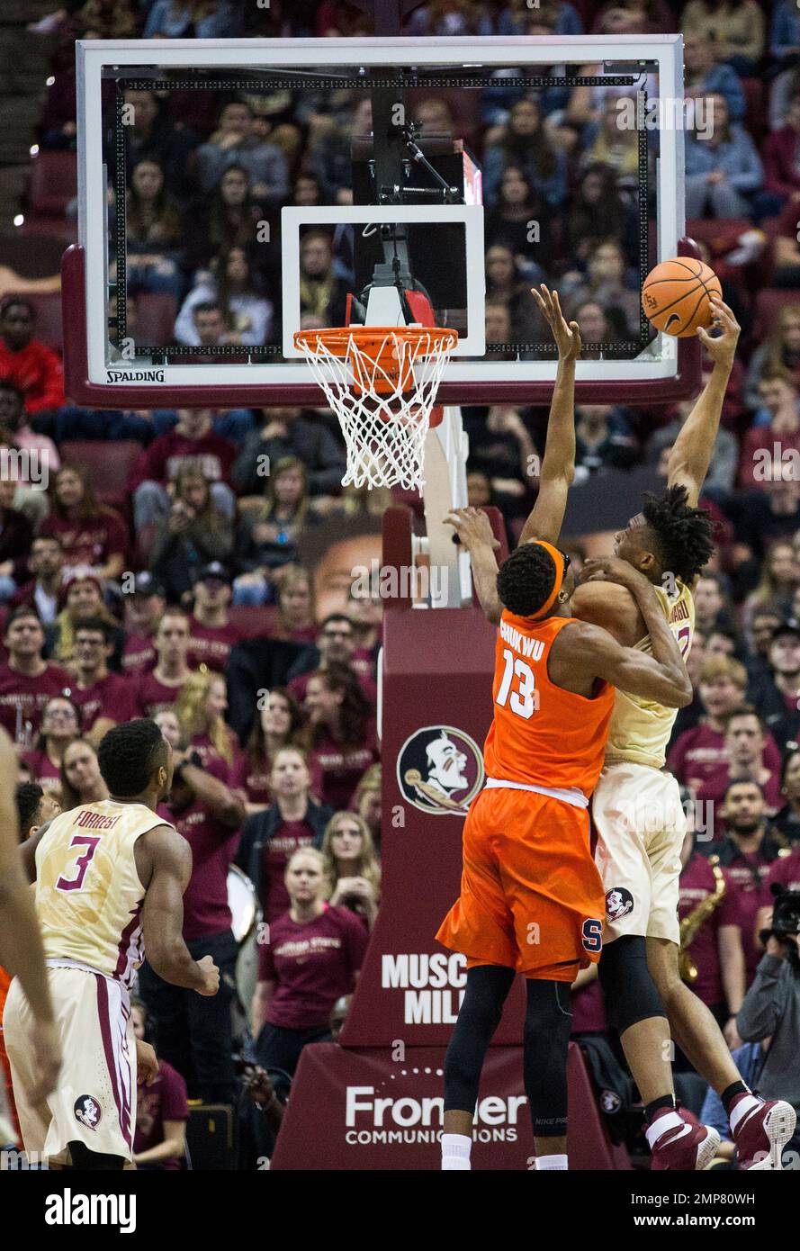 Florida State center Ike Obiagu shoots against Paschal Chukwu in the ...