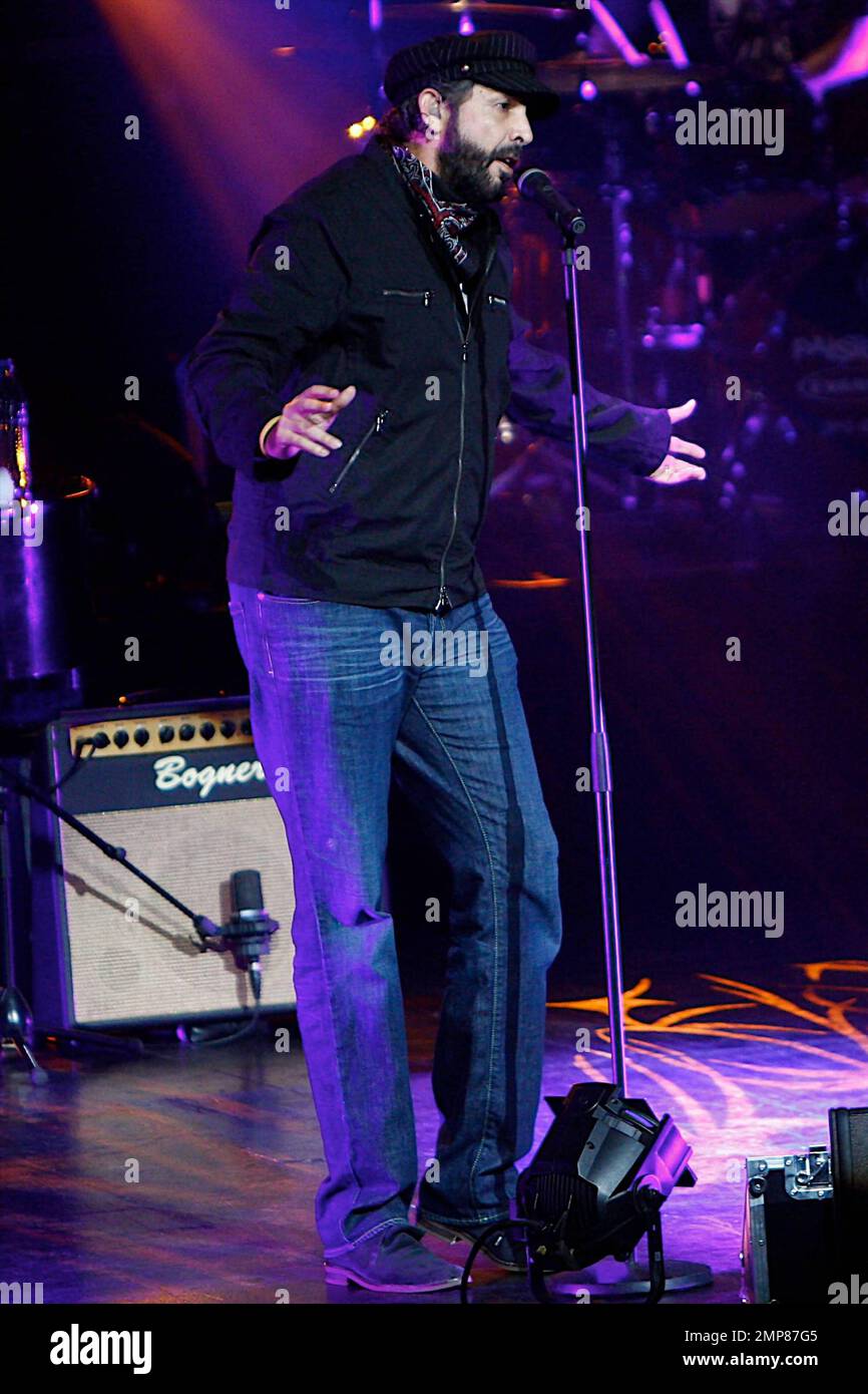 Latin pop singer Alejandro Sanz performs live at The Gibson ...